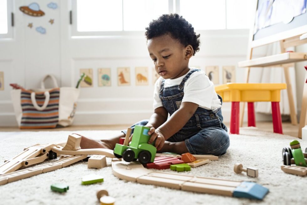 Let’s Play: Stages of Play and Appropriate Activities for Each - VAITSN
